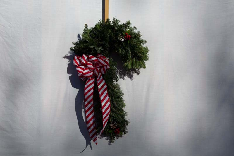 Handmade Holiday Decorations – Arkwright's Tree & Wreath Farm